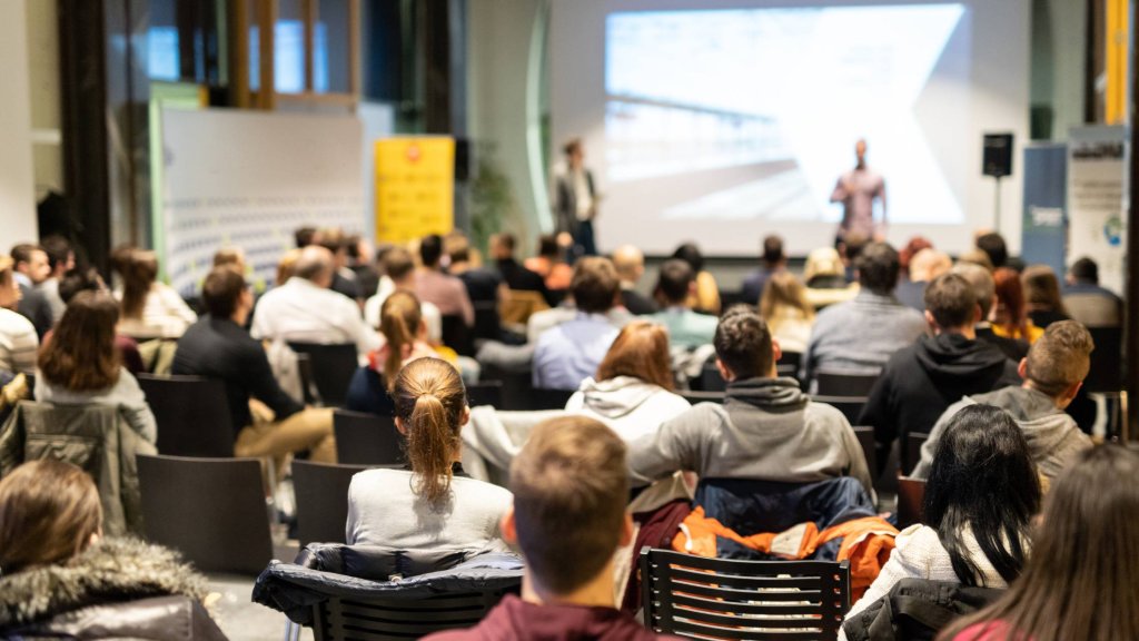 Creative Ways to Organize a Memorable Startup Event